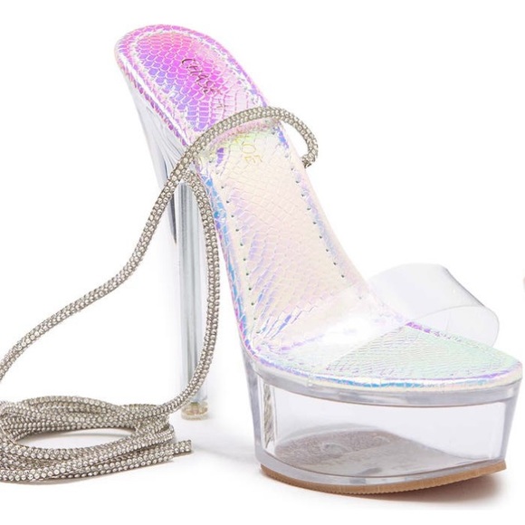 Chase + Chloe | Shoes | Chase Chloe Serenity Hologram Silver ...